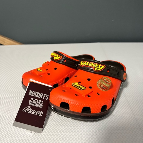 CROCS | Shoes | New Crocs Kids Reeses Classic Clog Size J2 | Poshmark